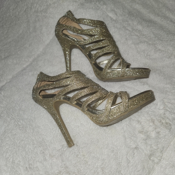 Chinese Laundry | Shoes | Chinese Luandry Sparlie Gold Stiletto Heels ...